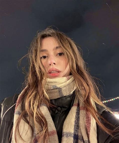 Pin De Cherly Em Womansss Garotas Tumblr Rosto Looks Looks Adidas