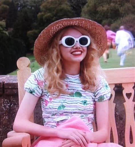 Cassie From Skins Style Is So Cute Oh Wow Lovely Man I Love Cassie Cassie Skins Skin