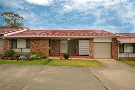 Mcintyre Street Centenary Heights Property History Address Research Domain