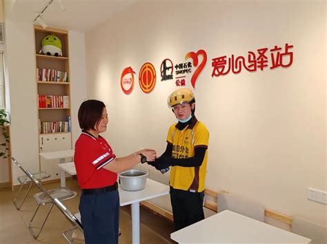 价格：全年0元！澎湃号·政务澎湃新闻 The Paper