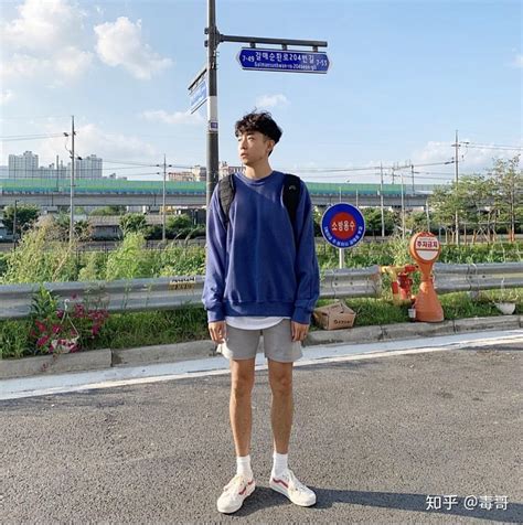 Hold全场的3种「韩系」穿搭 知乎