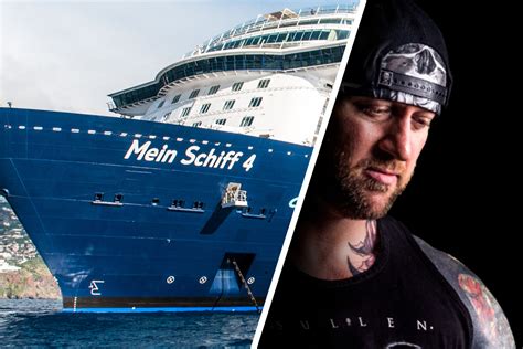 Randy Engelhard Star Tätowierer auf Europas erster schwimmender Tattoo