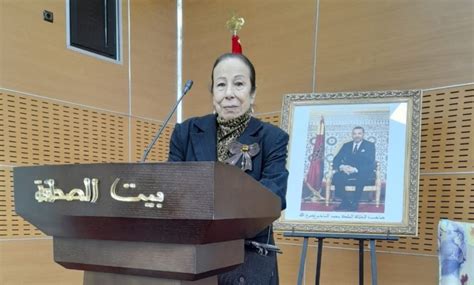 Snrt News صباح بن داوود ميزات السيدة ليلى التفاني والتضحية والإخلاص