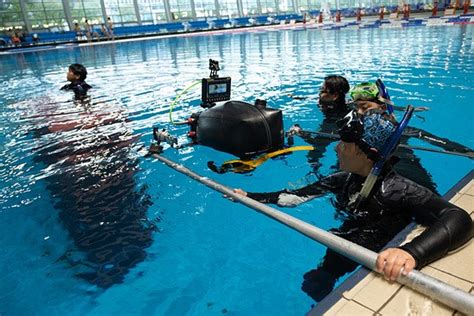 수영복은 곧 전투복이었다…신민아 디바 촬영 비하인드 디스패치 뉴스는 팩트다