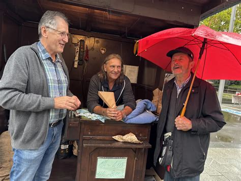 Kastanien Zeit Vom Baum In Den Griller Heiße Maroni Wie Vom Profi Südoststeiermark