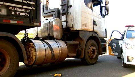 Polícia Rodoviária apreende carga de maconha escondida em tanque de caminhão Bauru e Marília G