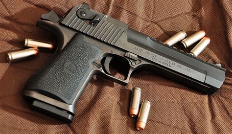 Defence Horizon Desert Eagle 50 Calpistol