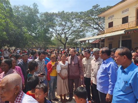 ព្រឹកថ្ងៃសៅរ៍ ១៣កើត ខែផល្គុន ឆ្នាំខាល ចត្វាស័ក ព ស ២៥៦៦
