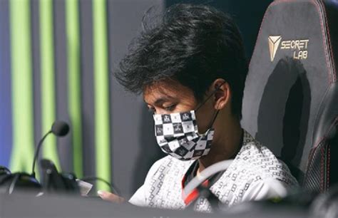 Profil Dan Biodata Ababe Midlaner Geek Fam YODU