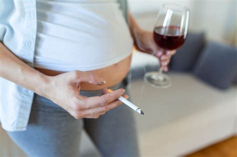 6 Alimentos Y Bebidas Prohibidas En El Embarazo