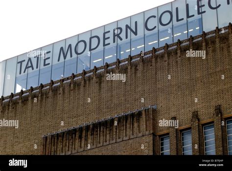 Tate Modern Collection Gallery Of Modern Art London England Stock Photo Alamy