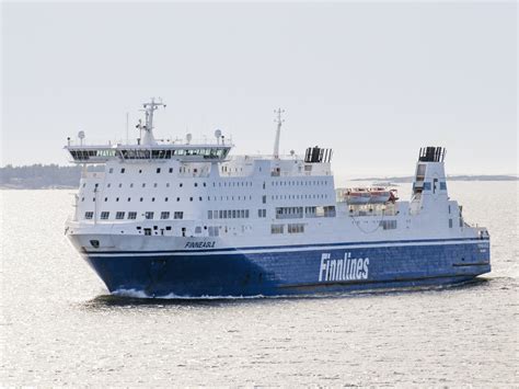 Sjöfartstidningen Finnlines förbättrar