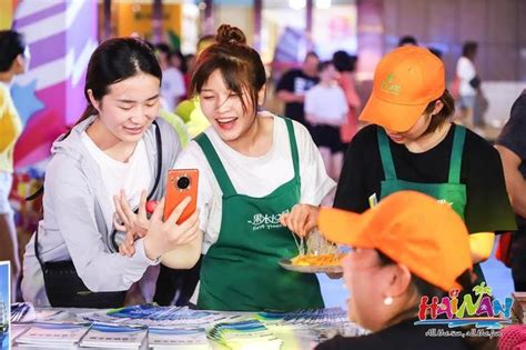 年轻人疯狂“蹭老”消费背后的财经密码 知乎