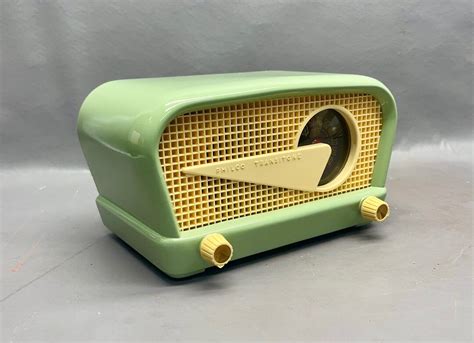 1948 Philco The Wedge Mid Century Radio Beautiful Restored And Working