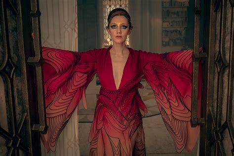 Interview Mecia Simson On The Witcher Season 3 Netflix