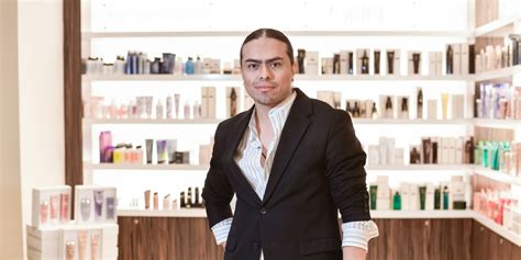 Sergio – SALON BUZZ