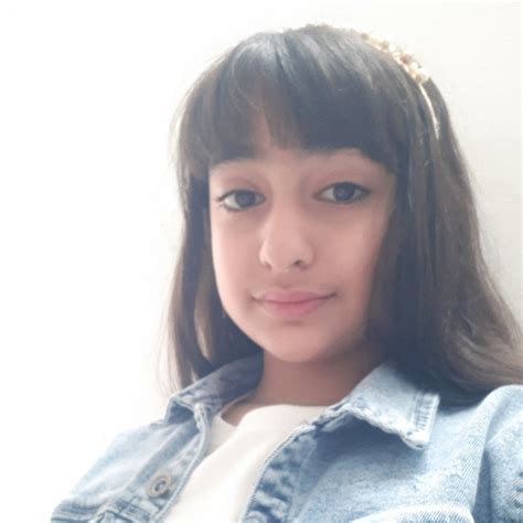 پریا فخرایی Youtube