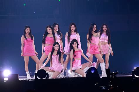 케이스타일 공식 프로미스나인 단체 걸그룹 갤러리 에펨코리아