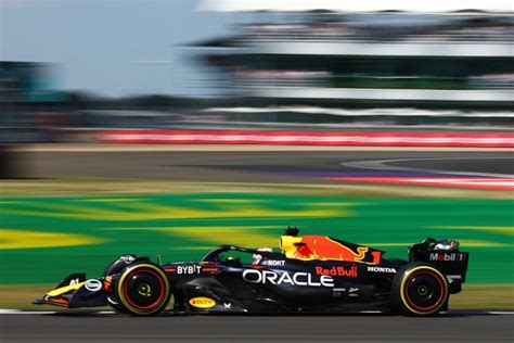 F1イギリスgp Fp2：初日最速はフェルスタッペン。アルボン3番手、サージェント5番手とウイリアムズが速さを見せる Autosport Web