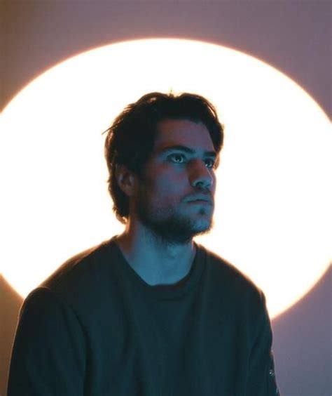 DELUSIONAL John Michael Howell LETRAS