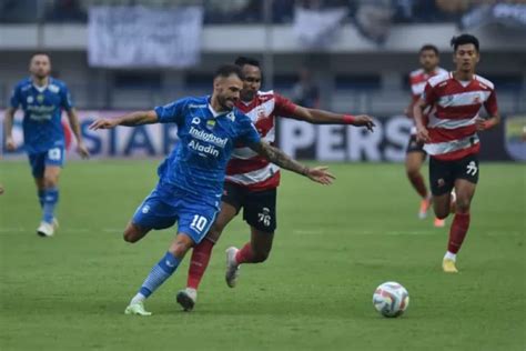 Riwayat Cedera Tyronne Del Pino Ternyata Sprained Ankle Sejak 2016 2017