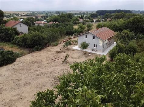 КЪЩА с 3 спални и голям двор в с Богданица Едноетажна къща 120 кв м РЗП 1500 кв м двор