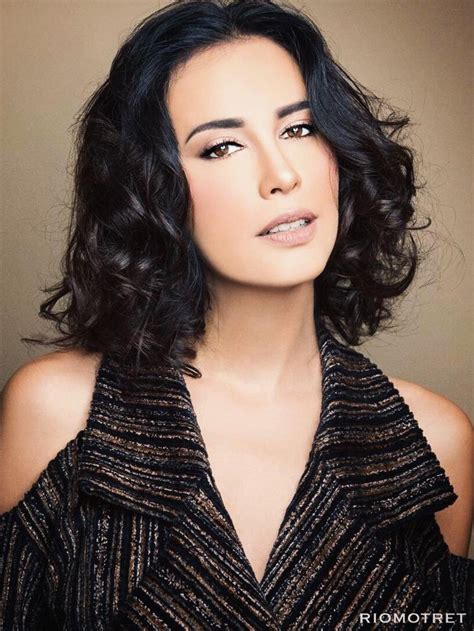 Foto Kecantikan Sophia Latjuba Yang Awet Muda Di Usia 46 Tahun Halaman 2