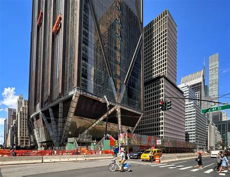 Façade Reaches Pinnacle Of Jpmorgan Chase Headquarters At 270 Park
