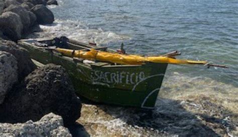 Guardia Costera Detiene A 32 Migrantes Cubanos Al Llegar A Los Cayos De