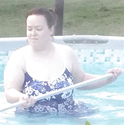 Voyeur Wife Outside And In Swimming Pool 41 42
