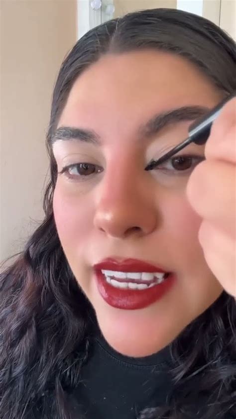 Delineado Fácil Y Rápido Makeup Maquillajetips Makeupreview