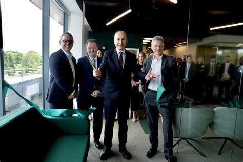 Ardonagh Analytics Lab Welcomes Irish Tánaiste To New Office The