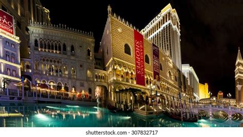 Flutter 3 7 Stock Photos 24 Images Shutterstock