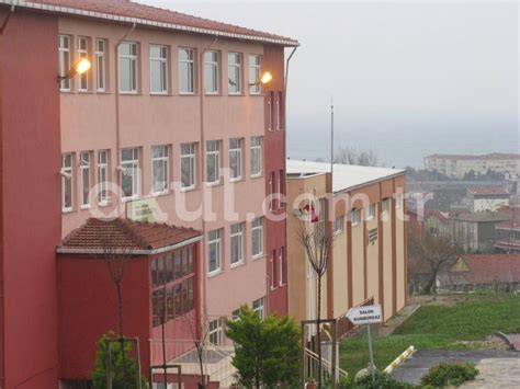 Büyükçekmece Kumburgaz Otelcilik Ve Turizm Meslek Lisesi