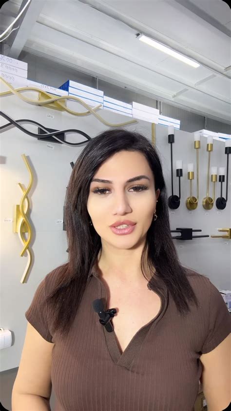 ვინილის წებოვანი და წყალგაუმტარი იატაკის ფილა 📍ბათუმი აეროპორტის