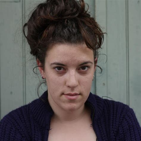 Noëllie Nioulou Youtube