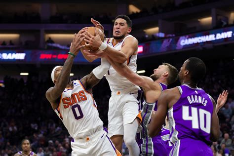 Devin Booker (44 points) et les Suns arrachent une cinquième victoire de suite à Sacramento ...