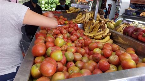 El Tomate Se Ubica En Bs 250000 Diario Avance