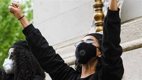 5 Ways To Stay Safe While Protesting Pandia Health