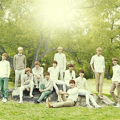 فعلا خبری نیست هعی چرا اینقد پسرا بی خبرمون گذاشتن عکس ویسگون