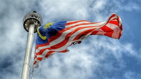 アンワル・イブラヒムは、マレーシアの経済が2025年に55成長すると予測しています