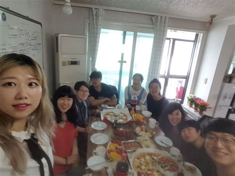 반성매매인권행동 이룸 4월의 어느날 이룸 회원 한 분이 이룸에 찾아와 문 두드리고 하는말 “회원