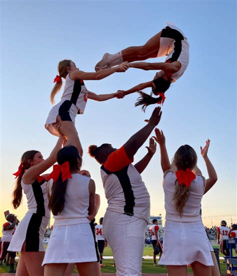 Cheerleading Apache Cheer