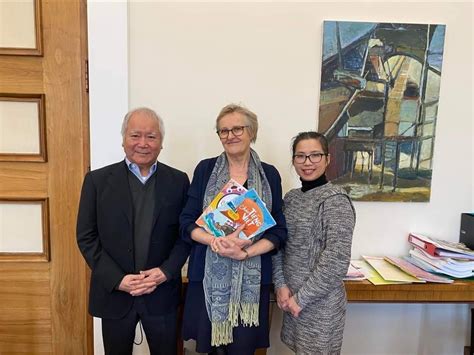 Hello Vietnamese Book Series To Be Available In Belgian Libraries