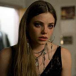 Discover 290 رسم And Madison Beer Style Ideas Margot Robbie Hot
