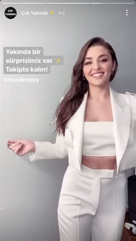 Pin By 𝓏𝑜𝑒 On Hande Erçel White Jeans Fashion Pants Set