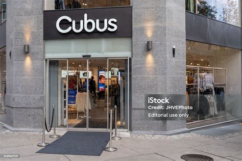 A Cubus Store In Oslo Norway Stock Photo - Download Image Now ...