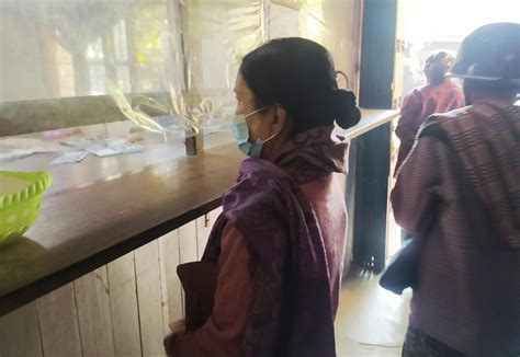နွားထိုးကြိးမြို့နယ် မြန်မာ့စီးပွားရေးဘဏ်တွင် အငြိမ်းစားဝန်ထမ်းများ၏ ပင