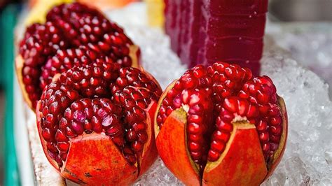 Granatapfel öffnen: So geht's ohne Sauerei - Utopia.de