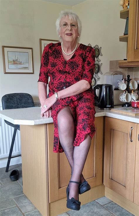 Colette Scott In And Out Of Her Red Dress 17 Pics Xhamster